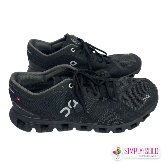 On Running | Shoes | On Cloud X Cloud Womens Tec Helion Low Sneakers ...